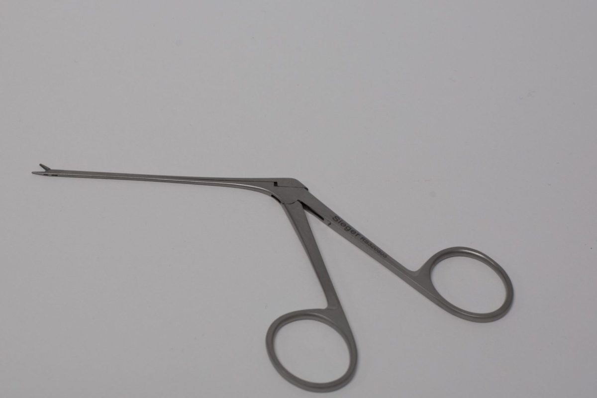 Ear Forceps Hartmann Micro - Hallmark Surgical
